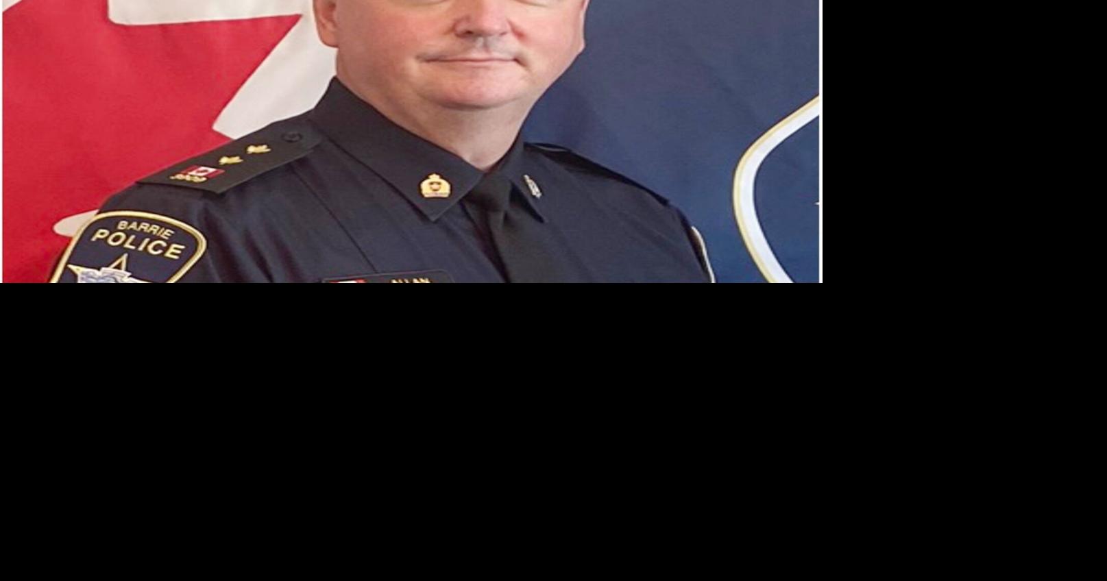 Barrie police add second deputy chief, extend chief's contract