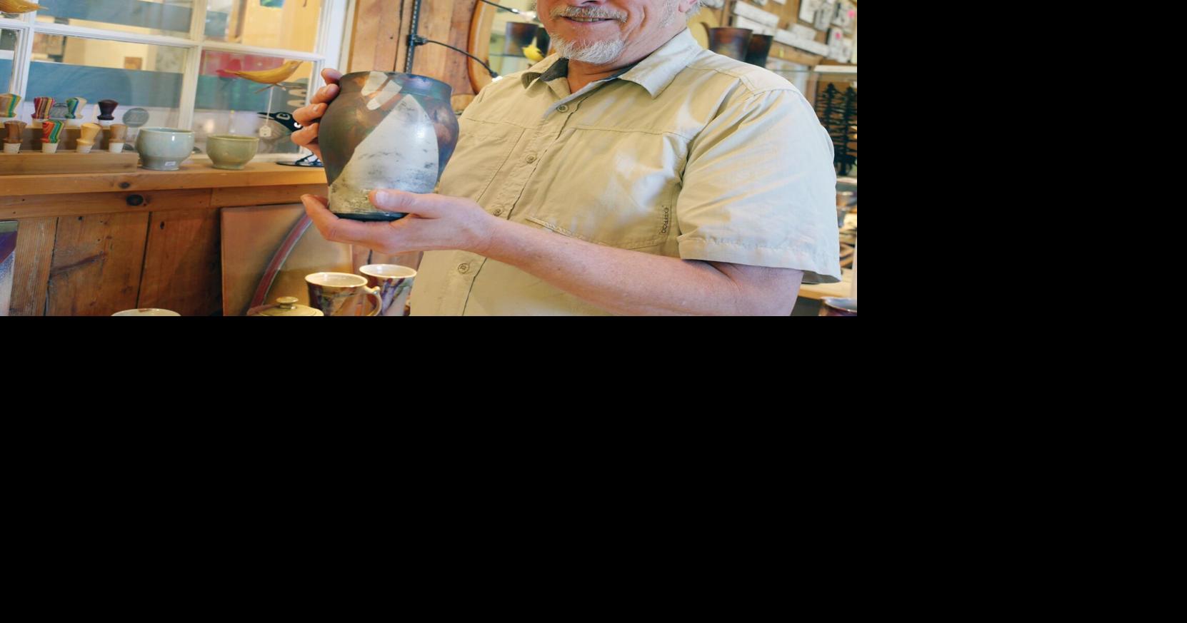Art gallery in Craighurst set to close as potter retires after 38-year ...