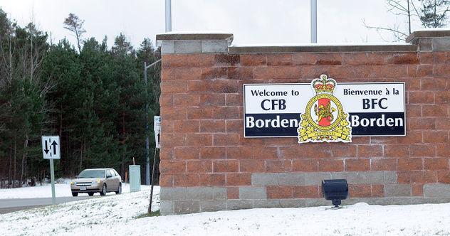 Base Borden changing Lisle gate operating hours
