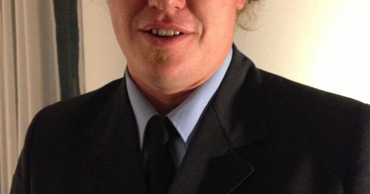 Updated - Gibbons receives Bravery Medal