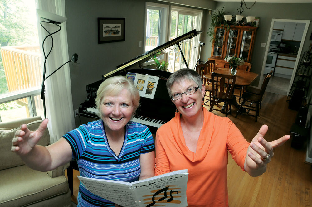 Youth singers wanted