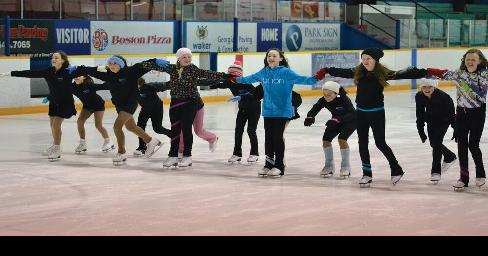 Figure skating carnival goes Hollywood