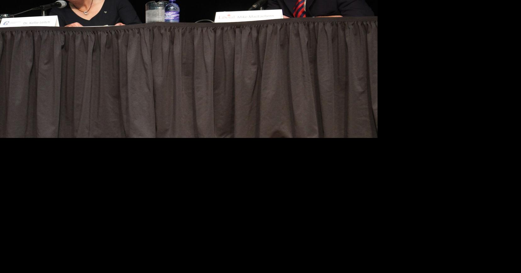 Simcoe-Grey candidates square off at Wasaga chamber meeting