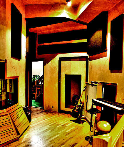 Unity Market Cafe & Studios