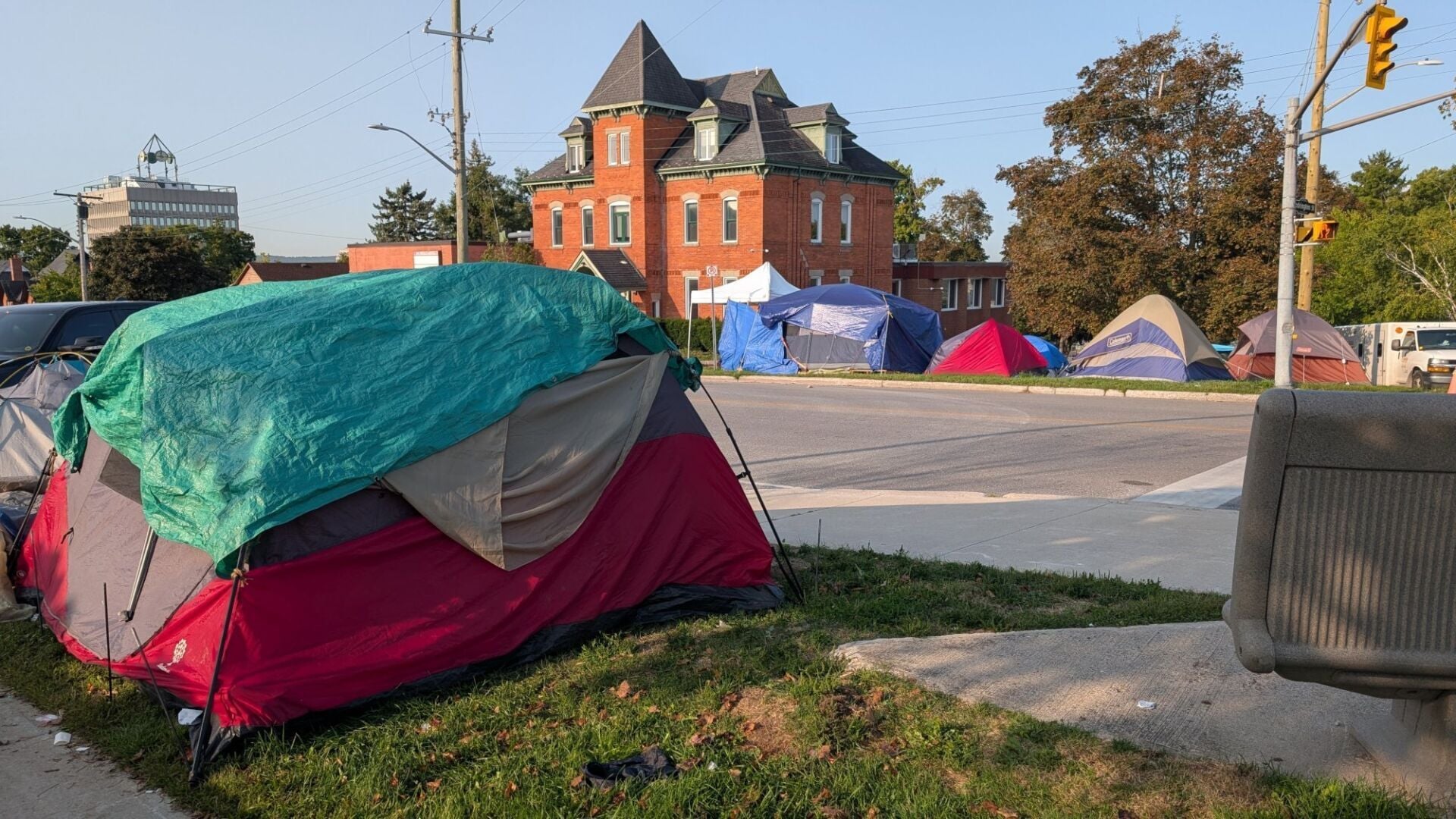 Barrie mayor declares emergency amid growing homeless crisis