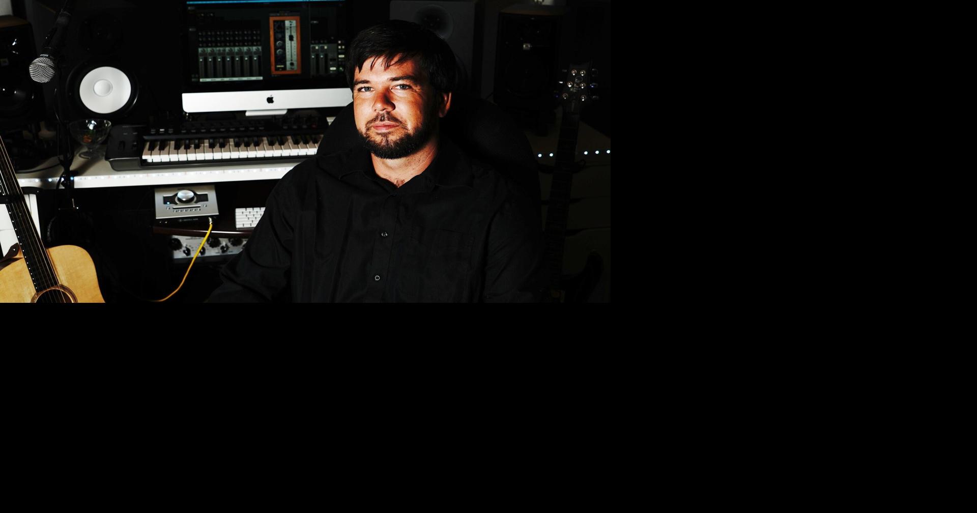 Dylan Lock ends driveway concert series with big show at Midland Drive-In