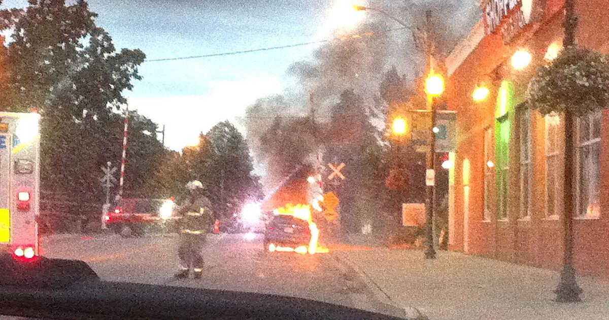 Car catches fire in Alliston