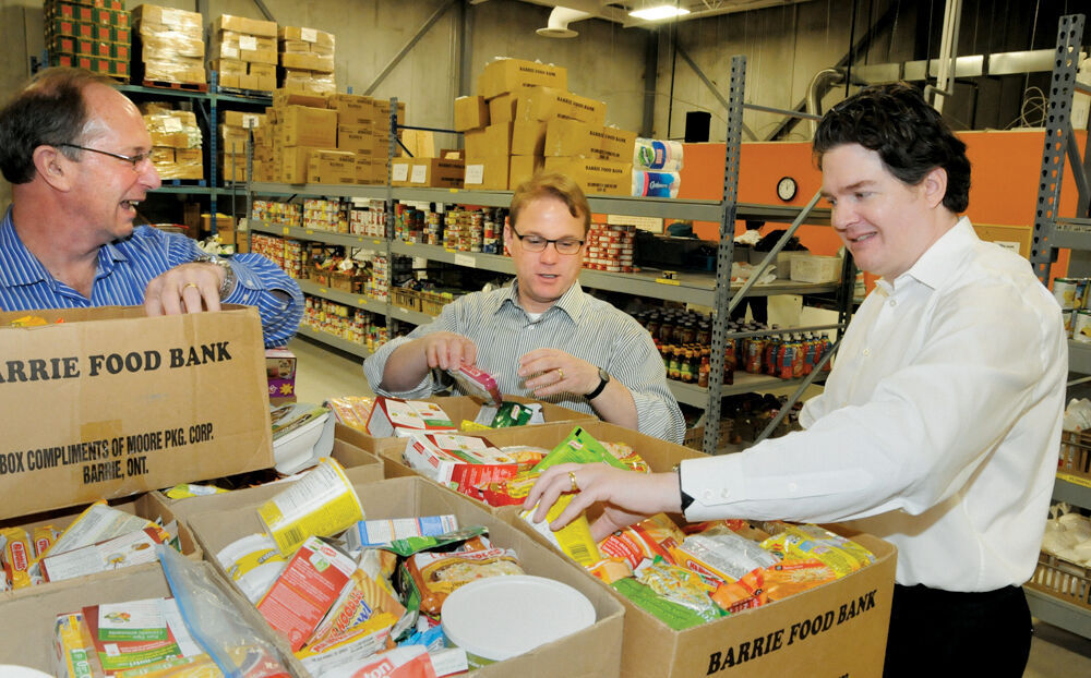 Insurance Bureau of Canada helps Barrie Food Bank