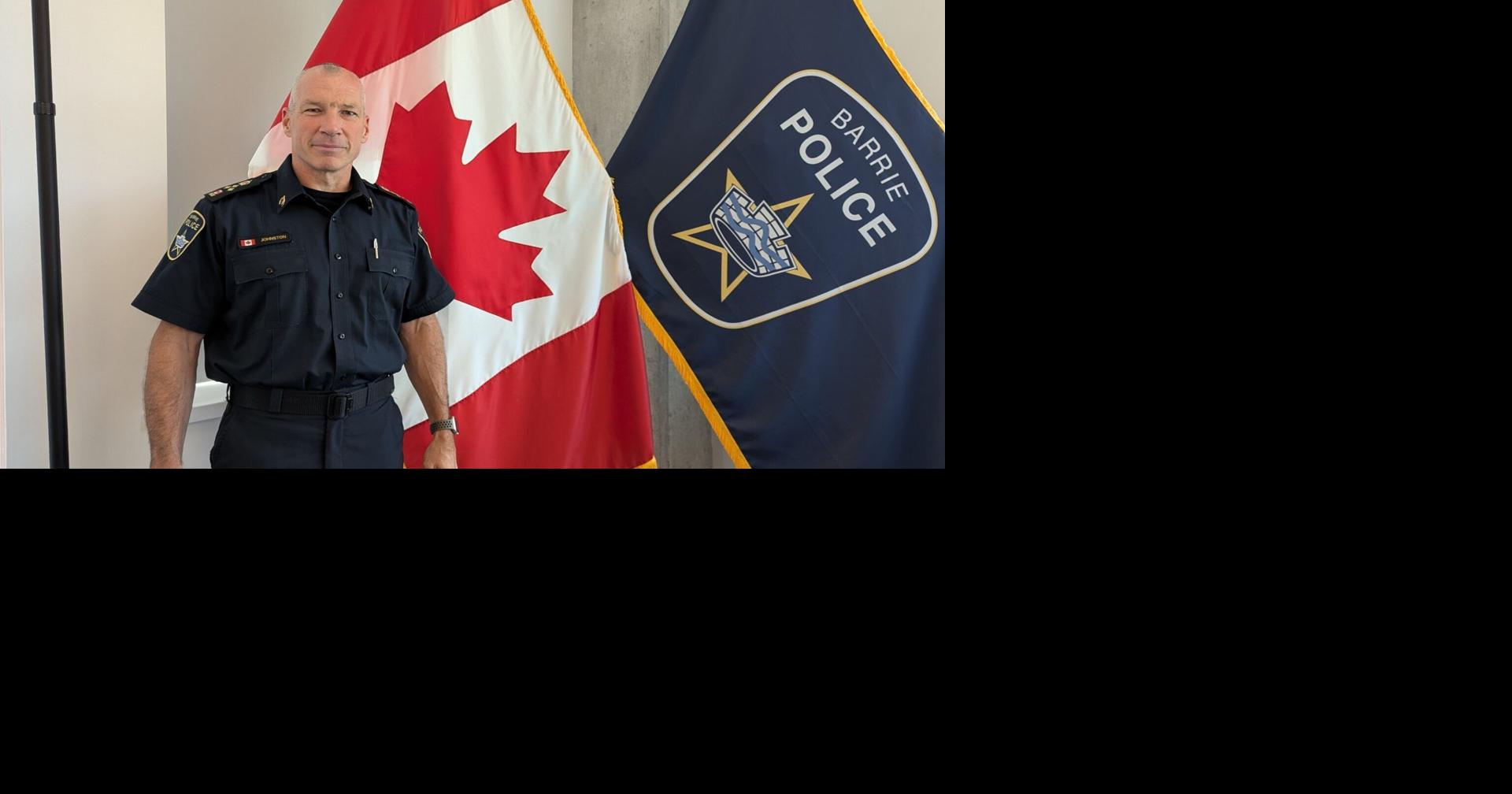 How do Barrie police decide when to evacuate homes?