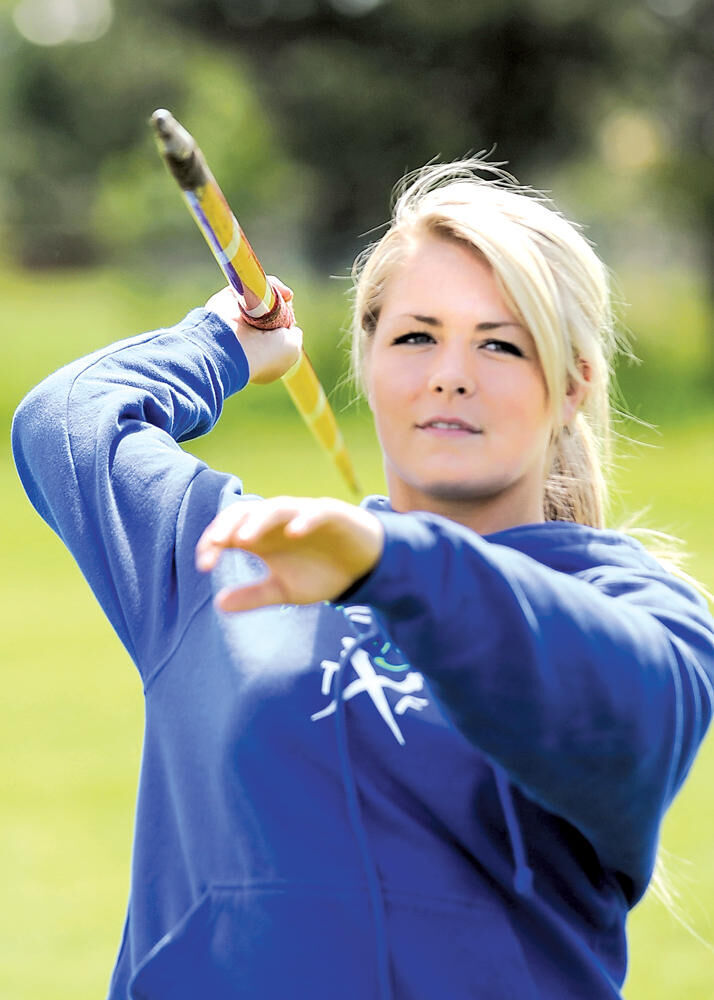 Johnston throws her best