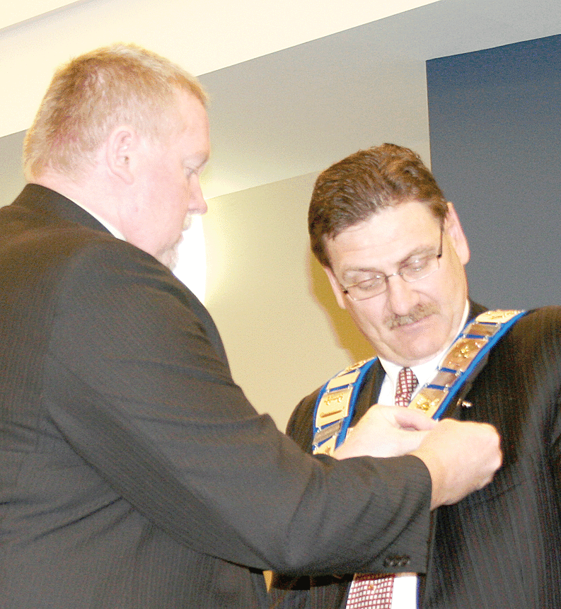 Emotional day for departing warden