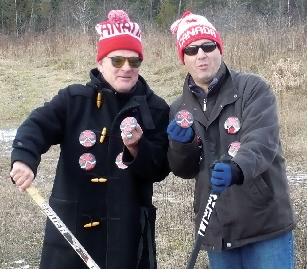 Disgruntled hockey fans show their anger