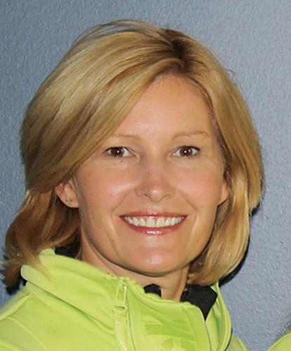 Sherry Middaugh splits first two games in Norway