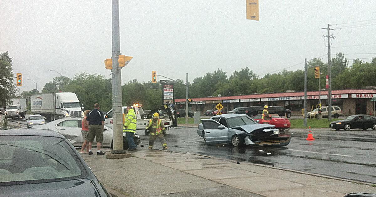 Four-vehicle crash in Angus