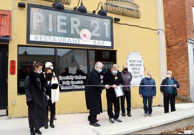 Pier 21 restaurant opens in Penetanguishene