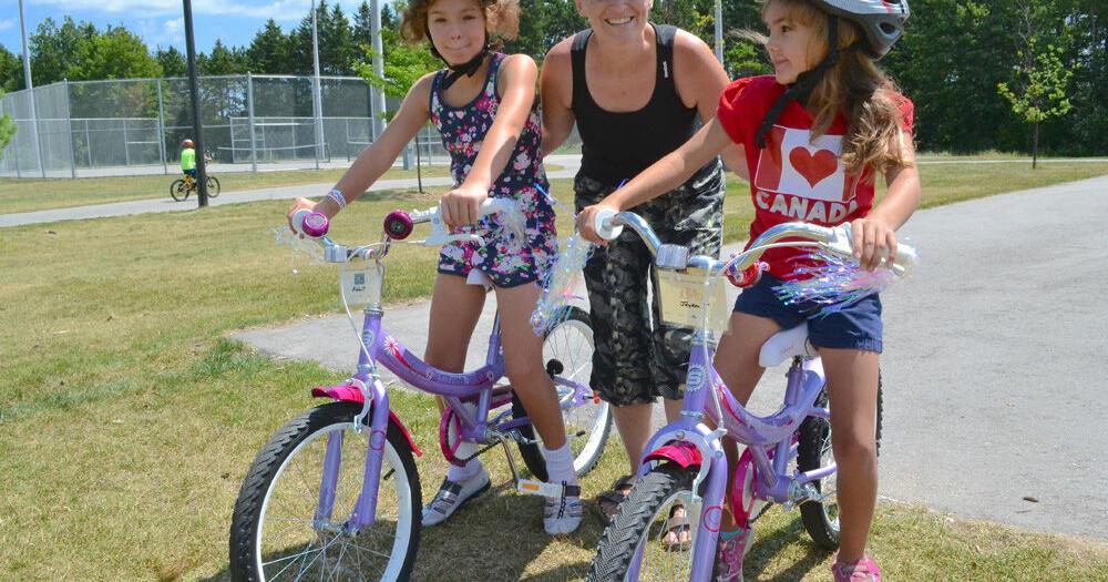 Barrie kids coast on new bikes through Canadian Tire Jumpstart program