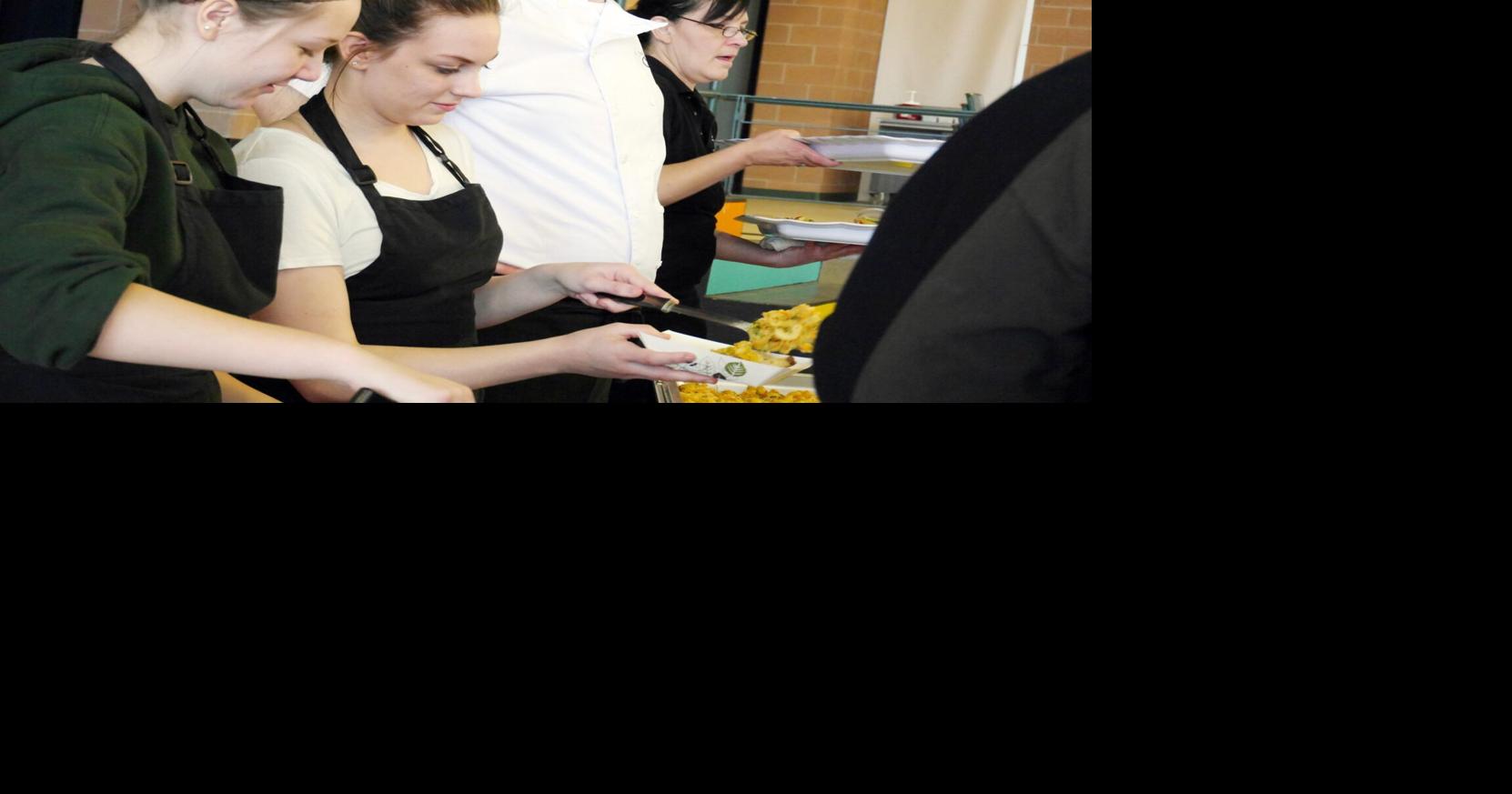 Celebrity Chef Corbin serves up healthy food to Innisfil students