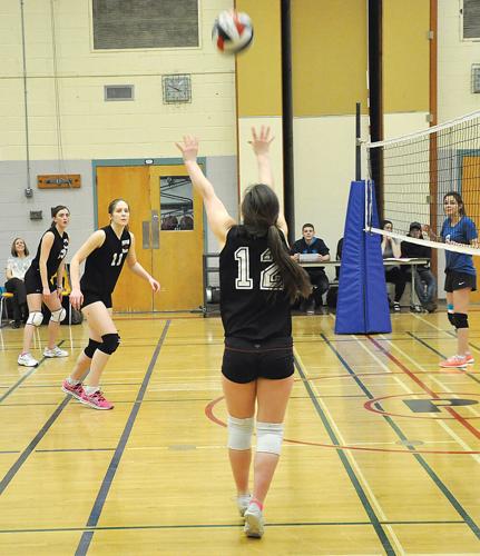 Le Caron overcomes adversity to win semifinal in Penetanguishene