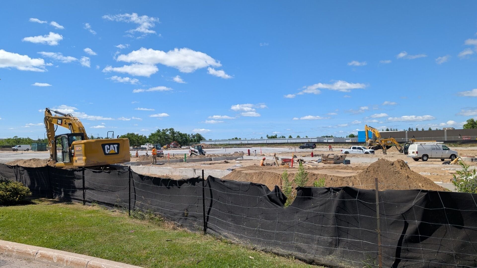 New south Barrie plaza to contain grocery store, restaurant