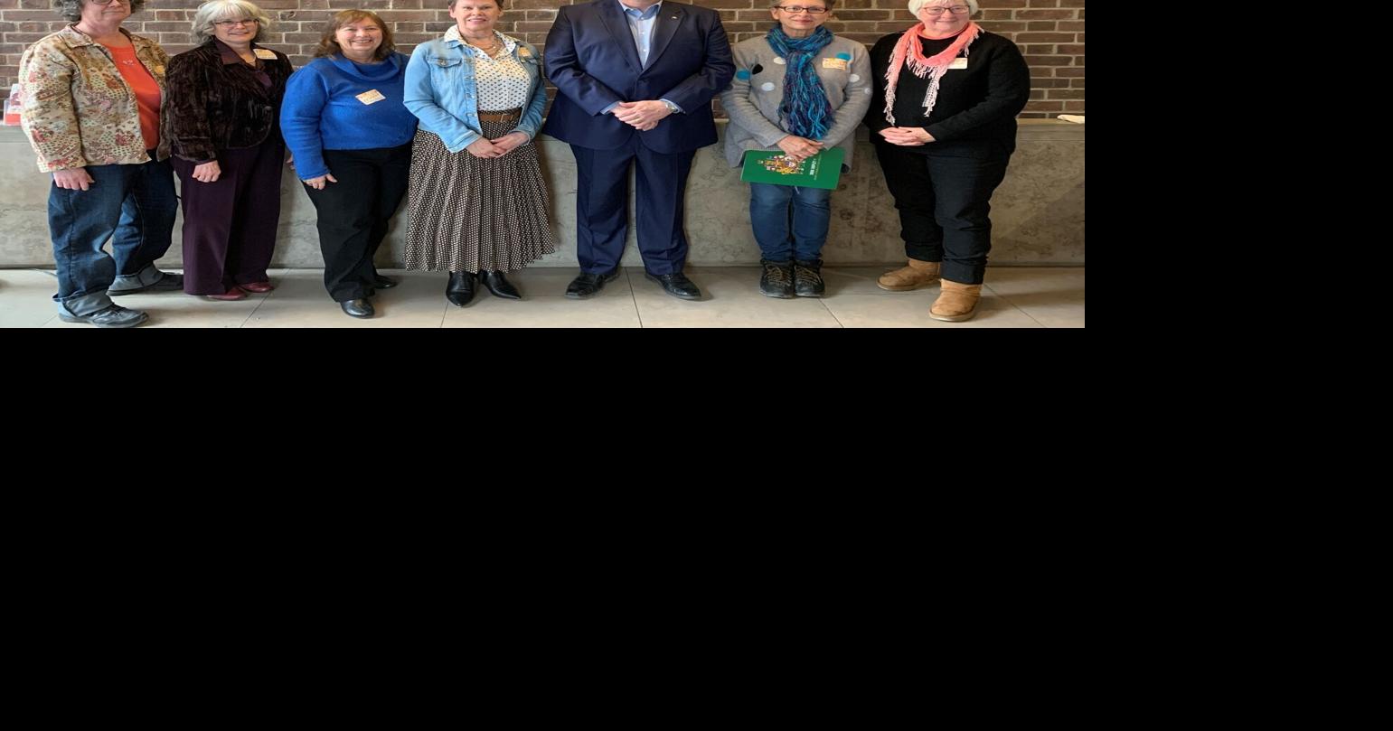 Barrie-area MP Doug Shipley recognizes contributors to annual calendar