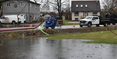 Innisfil closes Maple Road to prevent further flooding