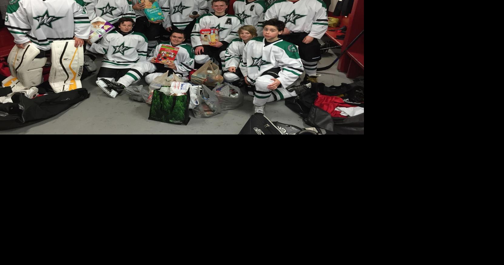 Wasaga Stars gather donations for food bank