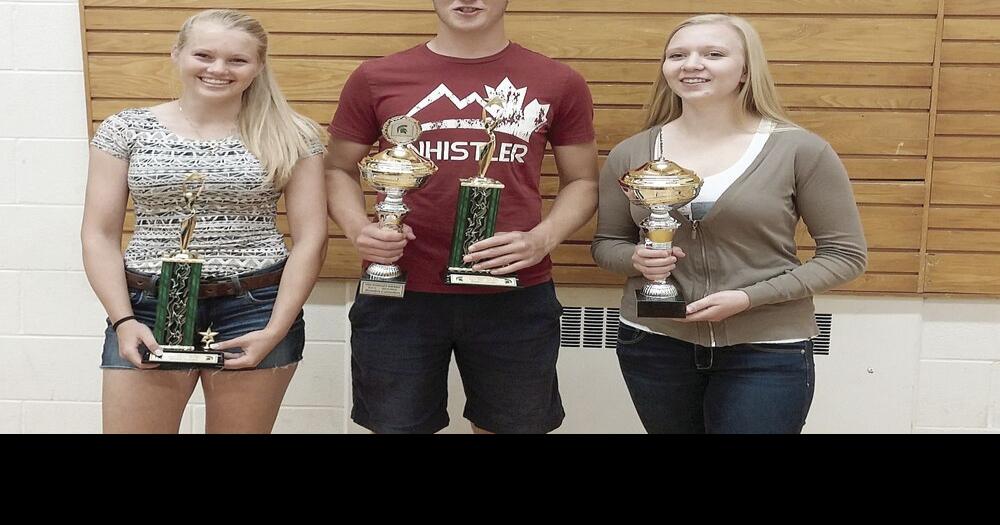Stayner Collegiate hands out athletic awards