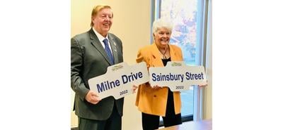 New Tecumseth Mayor Rick Milne, Coun. Fran Sainsbury say farewell