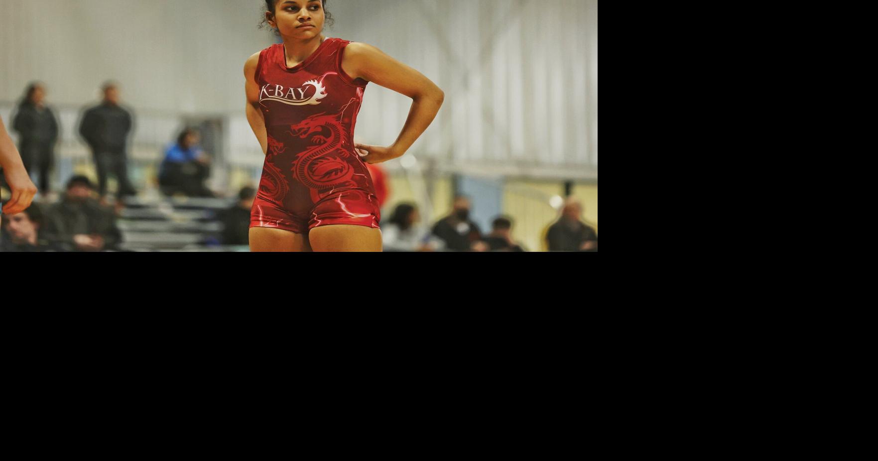 Barrie wrestler, 16, competes at first Canadian championships