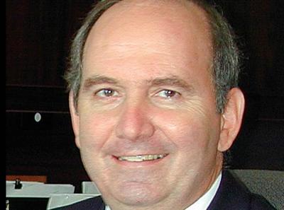 Former hosptial CEO still paid