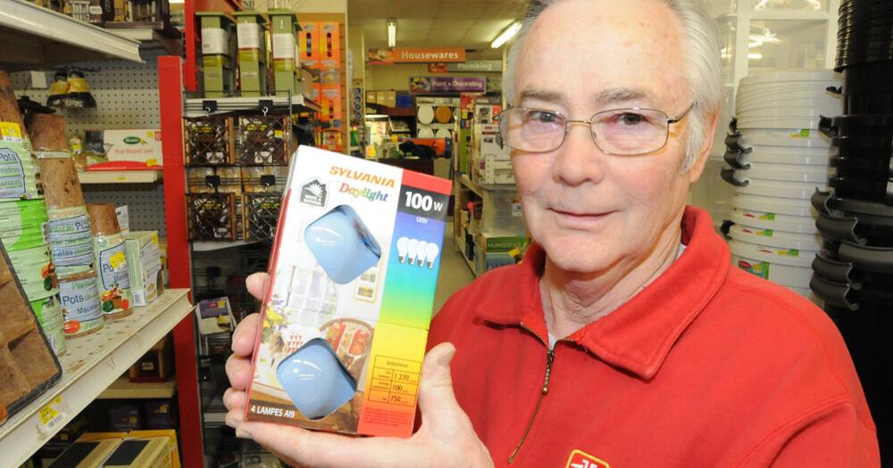 Sales of old-style bulbs heats up in Barrie