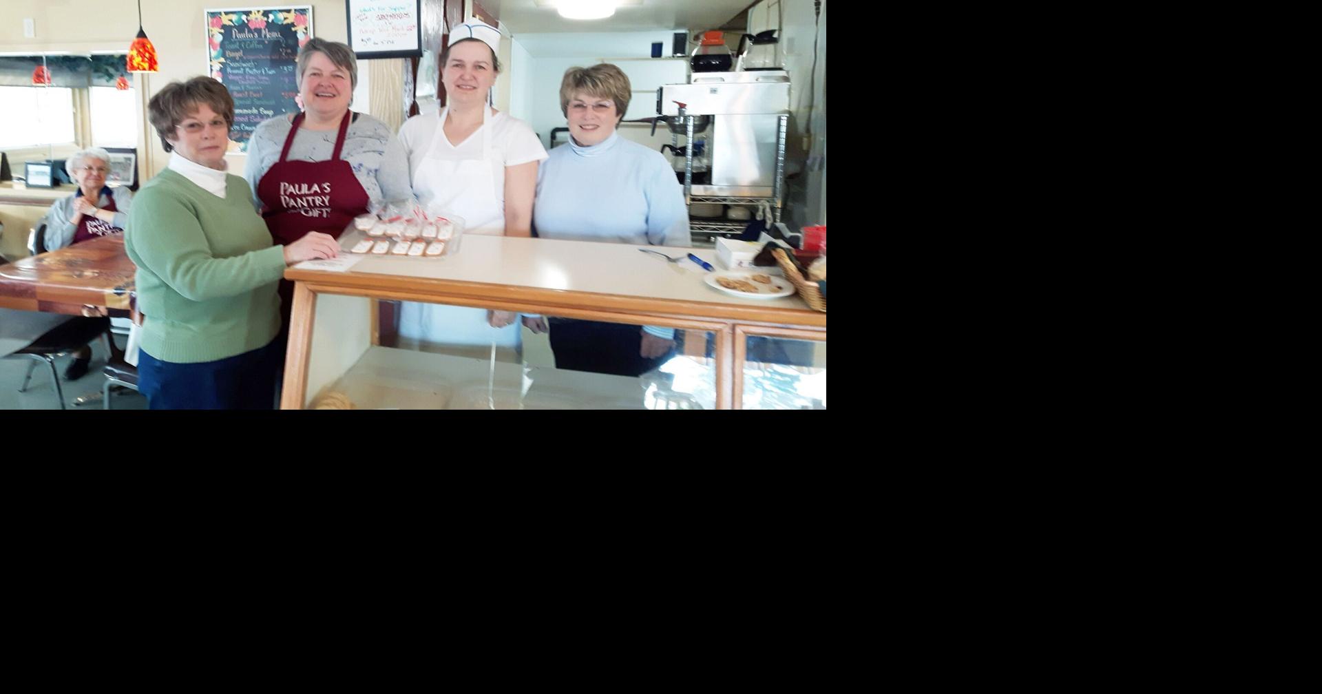 Collingwood bakery serves up cookies to save lighthouse