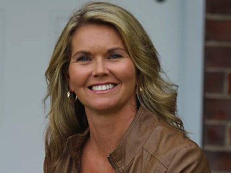 Simcoe North PC nomination contestant Jill Dunlop hosts round tables