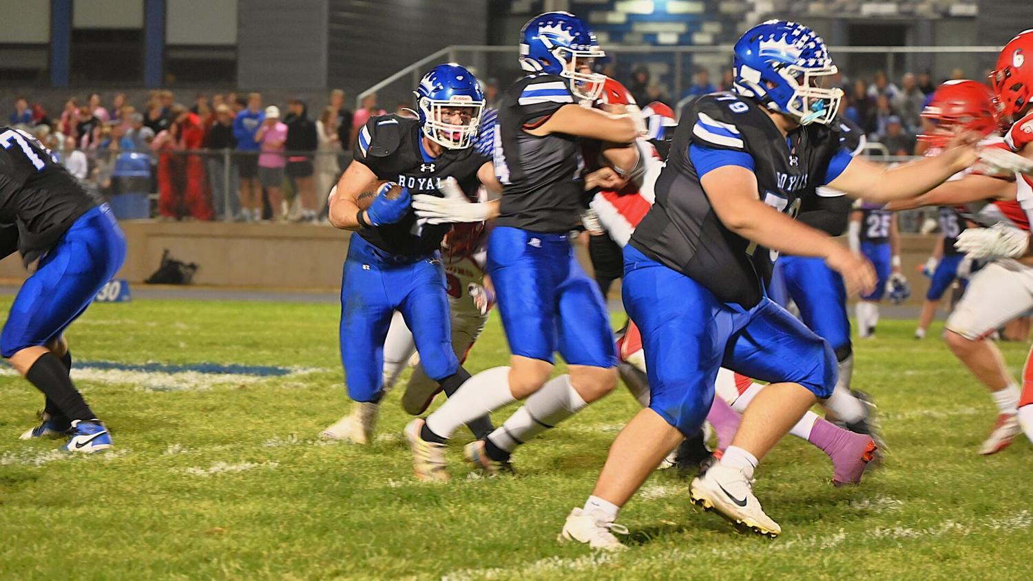 Everybody pitches in: Injured captains still contribute for undefeated ...