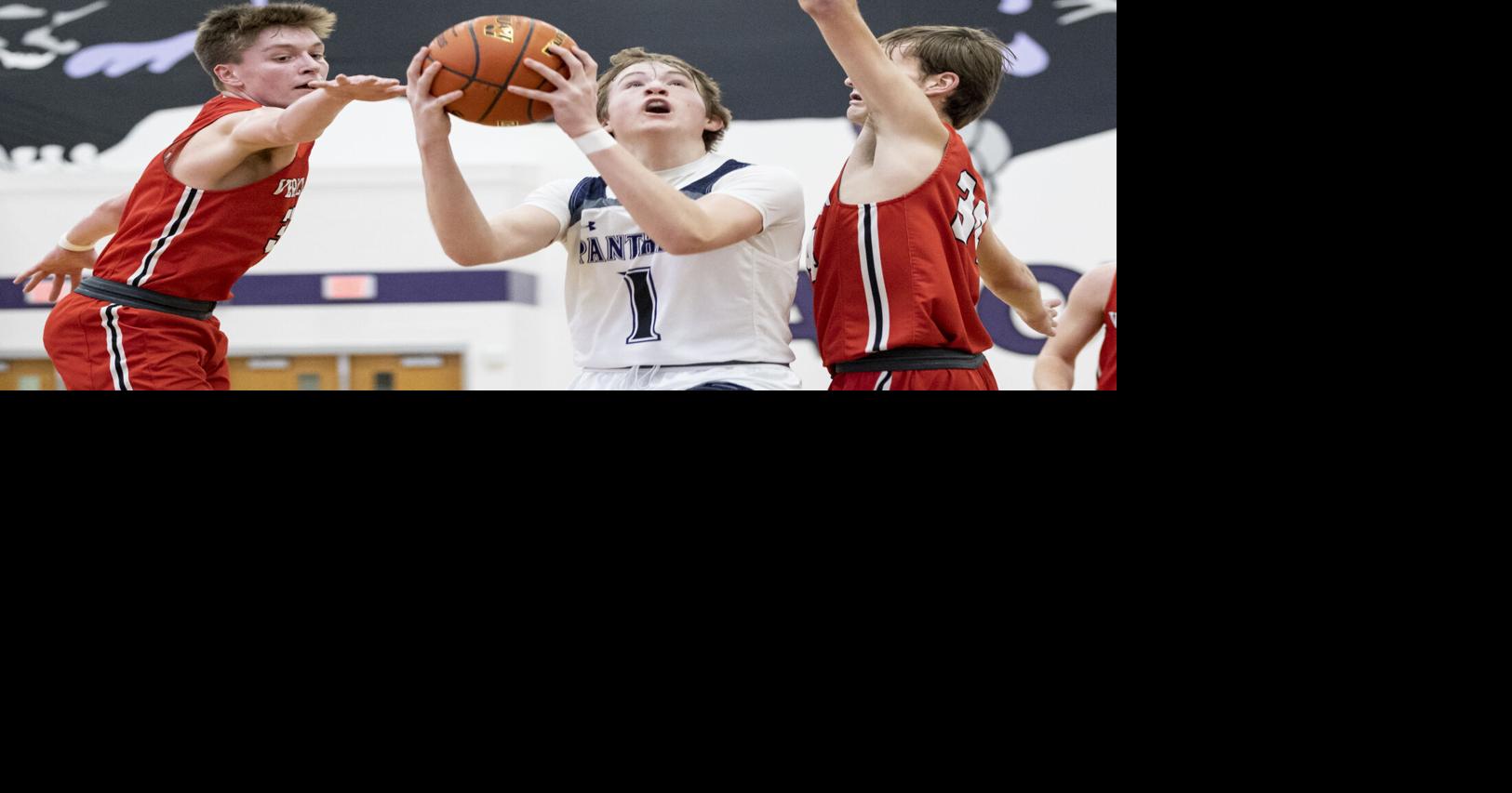 PHOTOS: Dakota Valley defeats Vermillion basketball