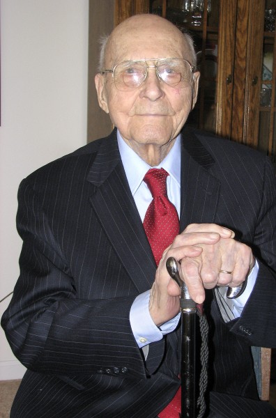 Sioux Cityan maintains tradition as 100th birthday approaches