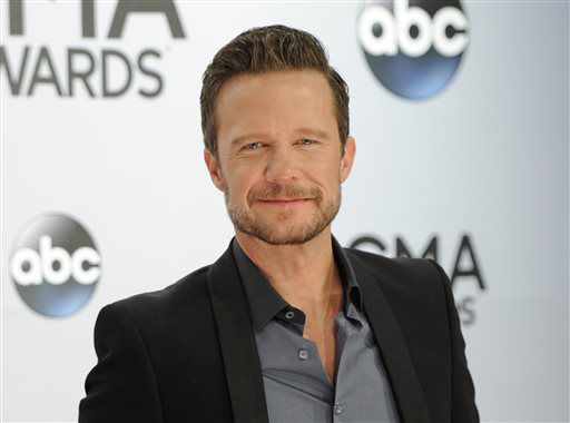 "Nashville" star Will Chase going back to Broadway