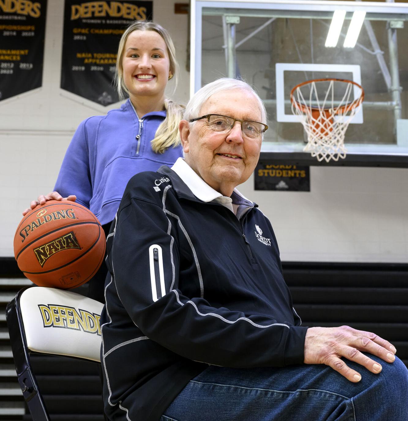 Dordt celebrates 50 years of women's basketball