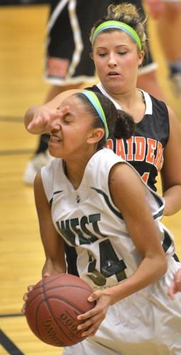 Camera Angles: Sports pics of the week (February 10-16)