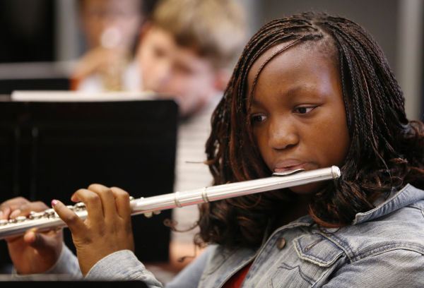 Banding together: Students choose musical instruments to suit their ...