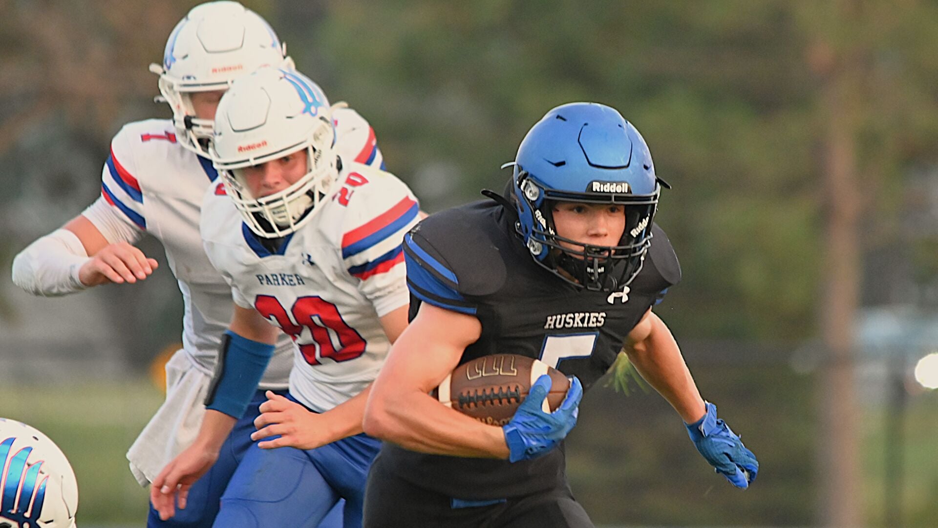 EP-J overpowers Parker, runs for over 500 yards