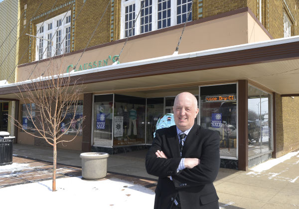 Projects aim to beautify downtown Le Mars, Iowa | Progress :Area & Ag ...