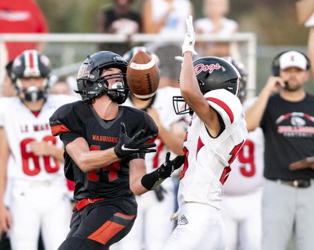 Sergeant Bluff-Luton football wallops Le Mars in season opener