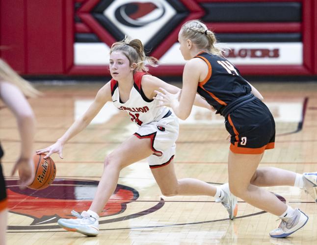 Vermillion girls advance to state semifinals