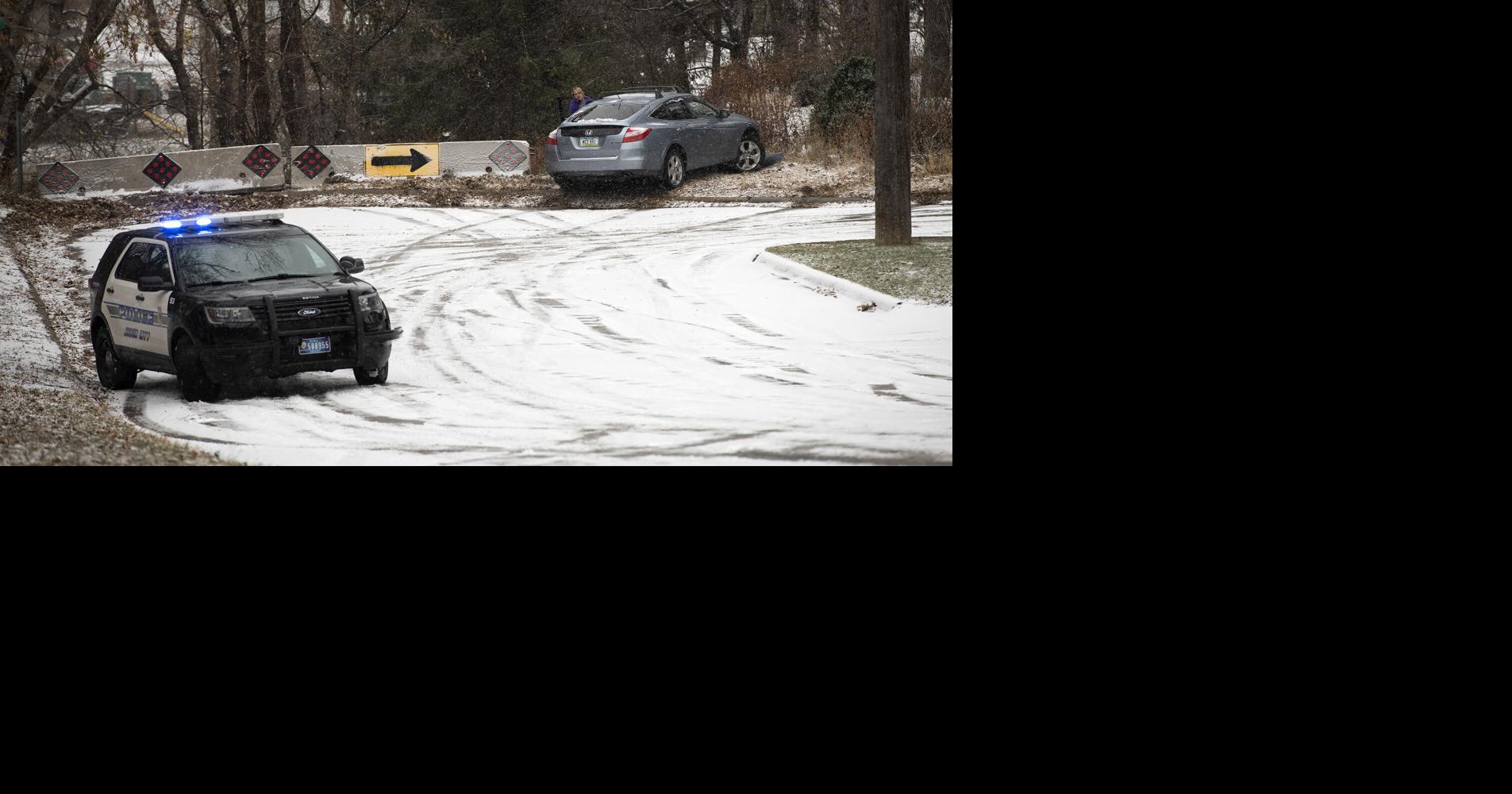 Crashes reported around Sioux City amid patchy snowfall