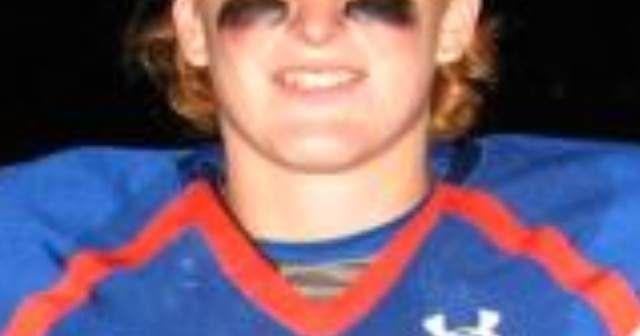 Kieft turns in 'gutty' performance in Sioux Center football opener