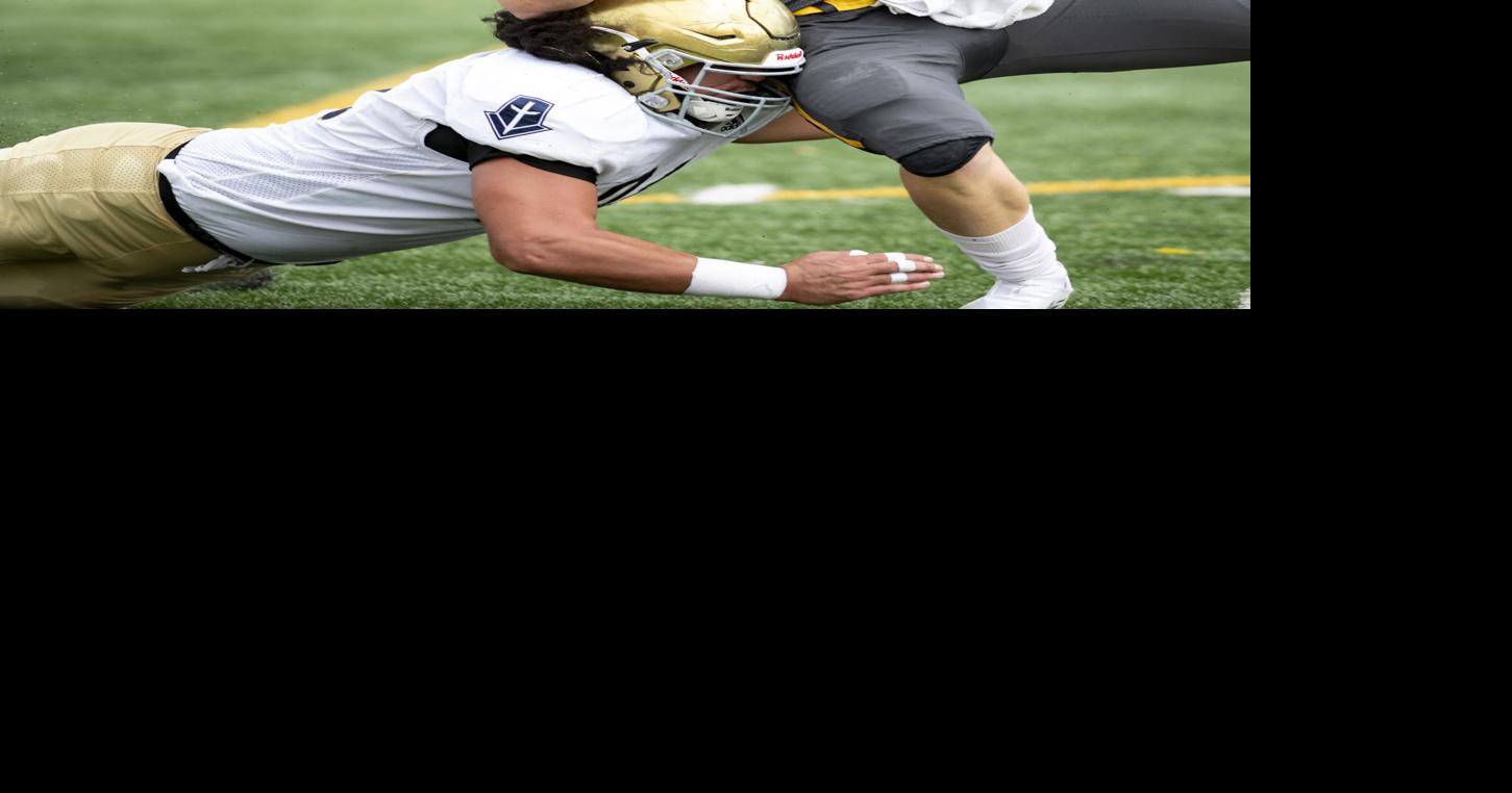 Tyler Reynolds' career day boosts Dordt to blowout win over Mount Marty