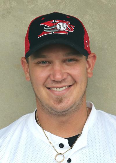 Explorers sign Green to contract