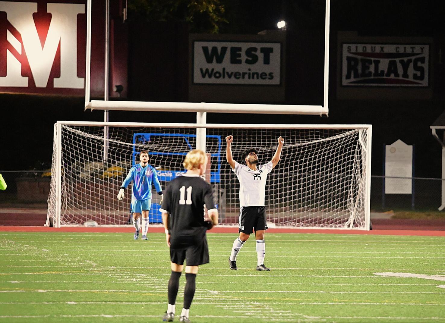 morningside men defeats Dordt 3-0 in GPAC matchup