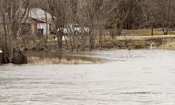Akron flood crest expected Monday | Local news | siouxcityjournal.com